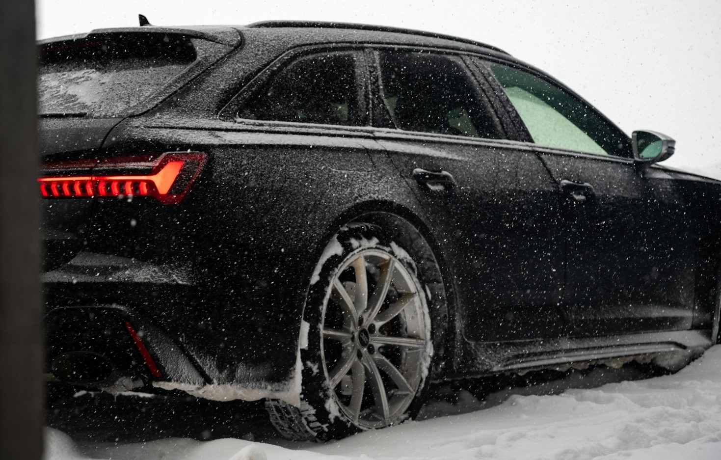 September 2025 Decoding the 6 Signs of Tire Wear for a Safer Journey - Tires Easy Content Hub