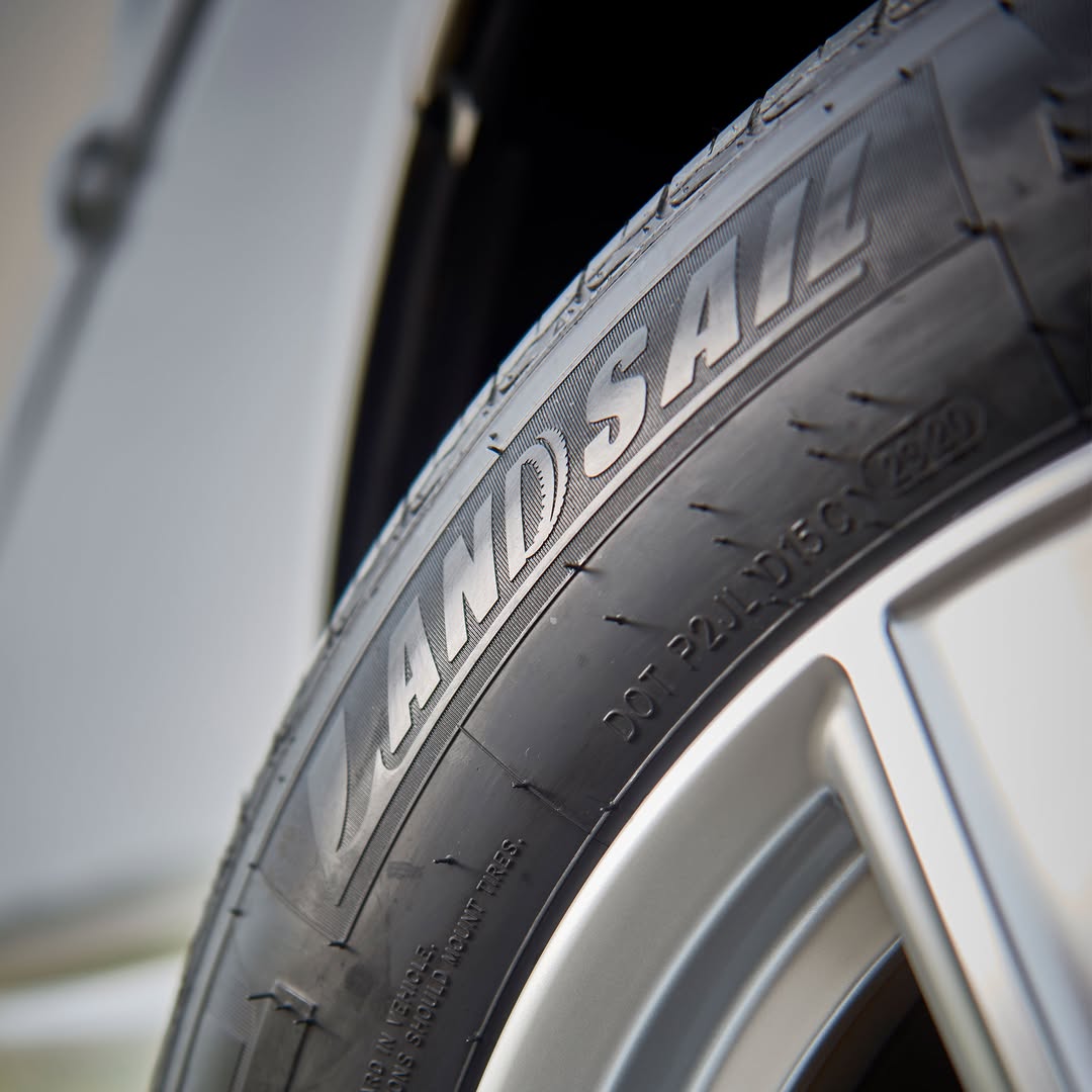Landsail CLX10 Rangeblazer A/T LT265/70R17 E/10PLY BSW Tires